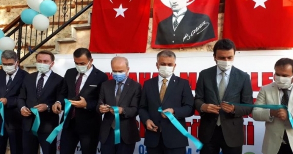 Yargıtay Üyesi Hakim Yaşar Şimşek, Akşahap Düğmeli Köy Okulunu restore ...