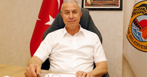 Başkan Özçelik'ten YKS öncesi çağrı